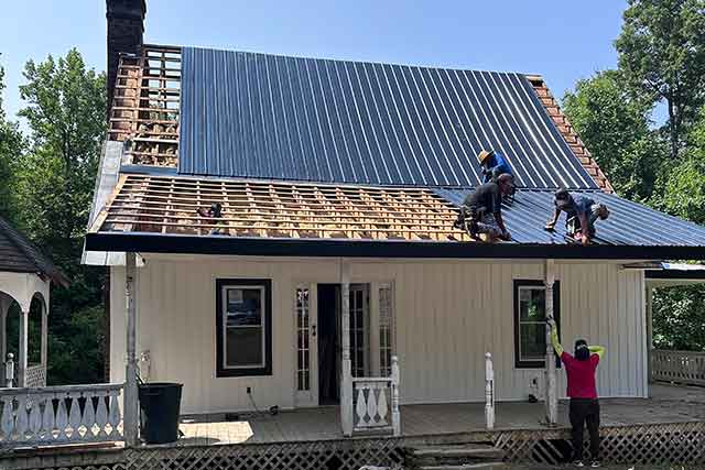 GAF Certified Roofing Contractor Clemmons NC | Roofing Brothers